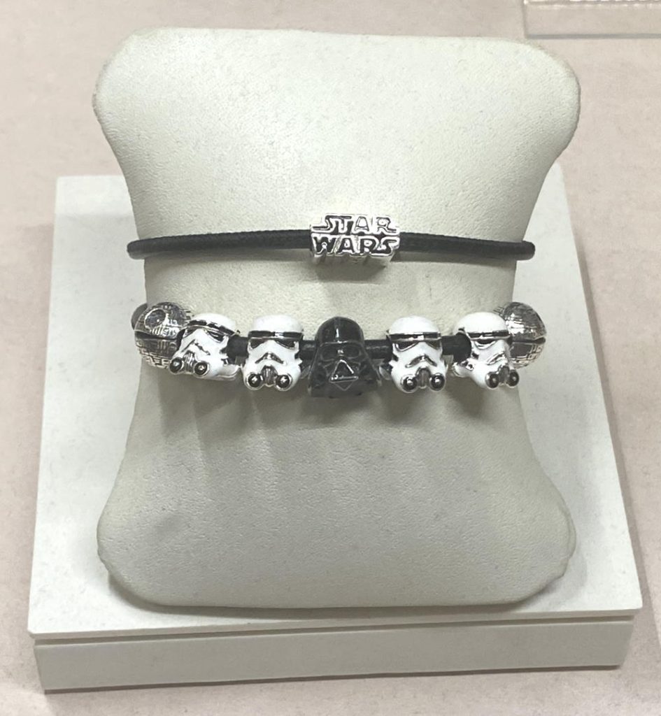 Pandora Charms and Jewellery at Disney World – Disneyana