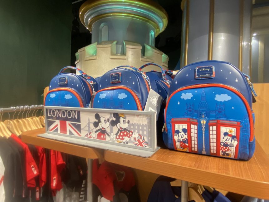 Disney London Collectibles at the Disney Store London – Disneyana